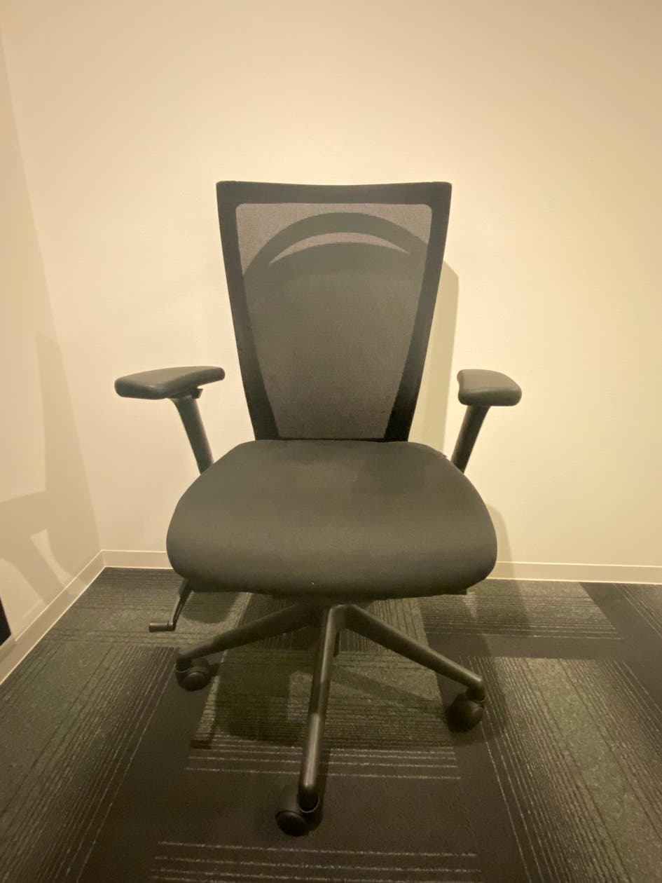 ★NEW★【駒込2分】ドア付き1人用個室ブース。Zoom会議、PC作業、動画撮影、勉強等。超高速WIFI 2Gbps（A-2）の写真16