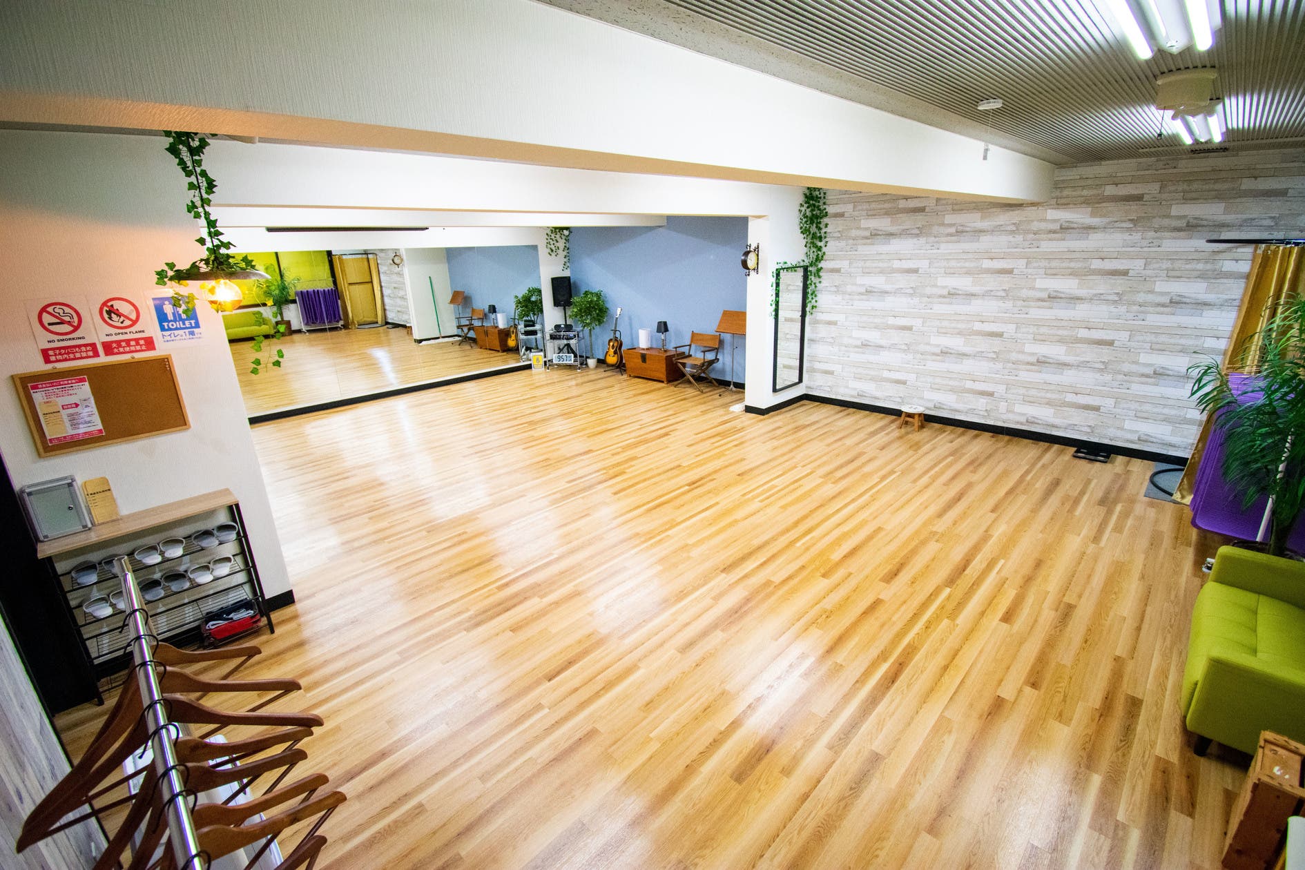 地域最大！約70㎡の大型スペース。ダンス・ヨガ・結婚式の余興練習・撮影・配信・会議・ワークショップ・セミナーなど多目的に利用可能の写真5