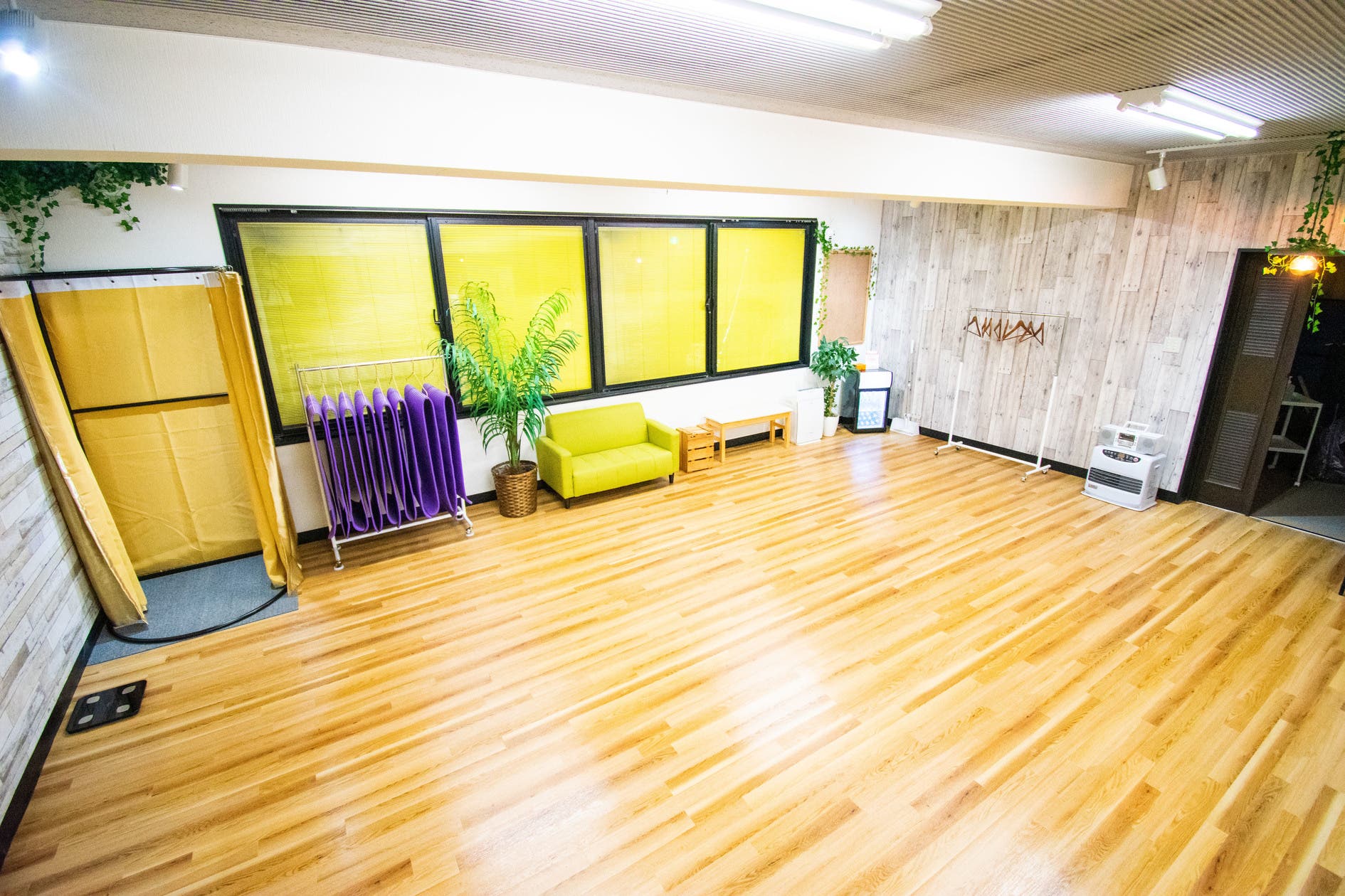 地域最大！約70㎡の大型スペース。ダンス・ヨガ・結婚式の余興練習・撮影・配信・会議・ワークショップ・セミナーなど多目的に利用可能の写真7