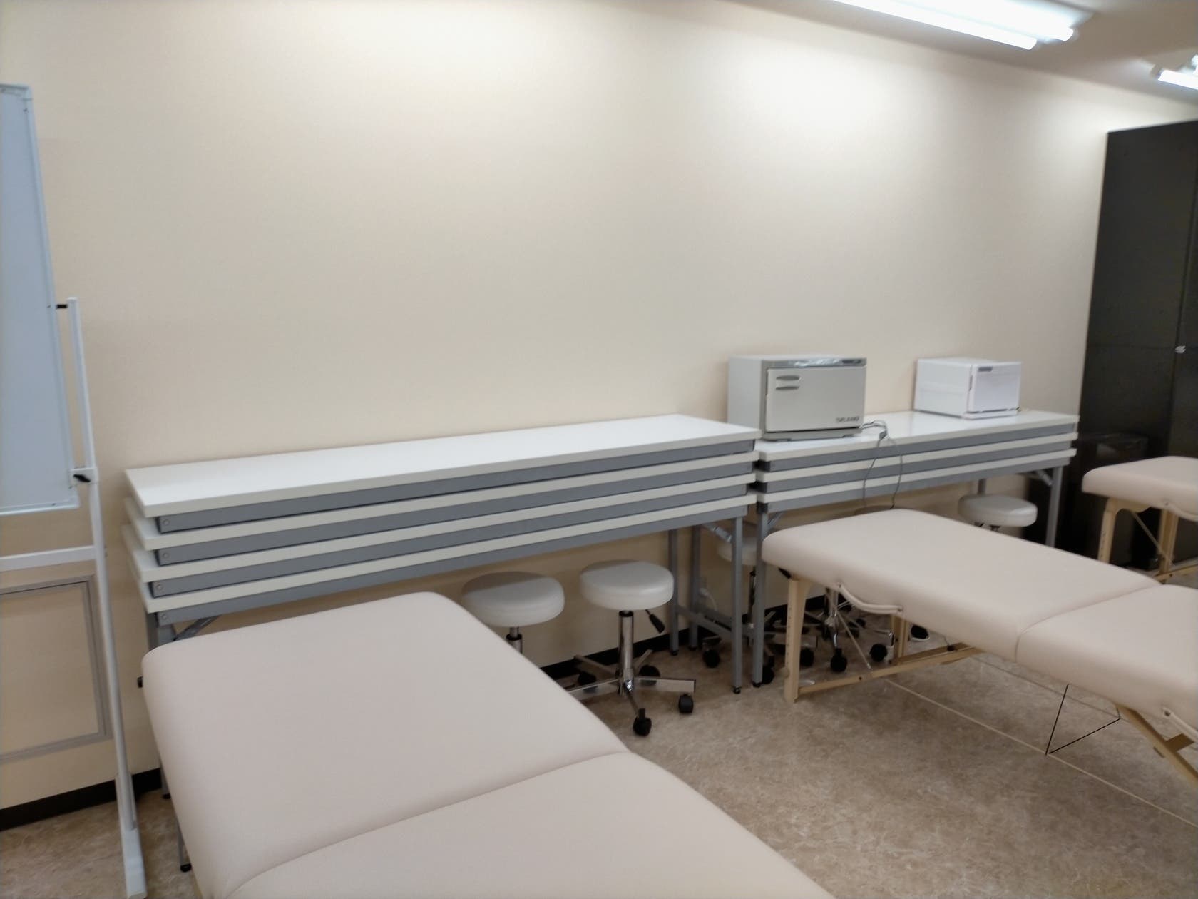 施術用マッサージベッドのレンタルの画像1