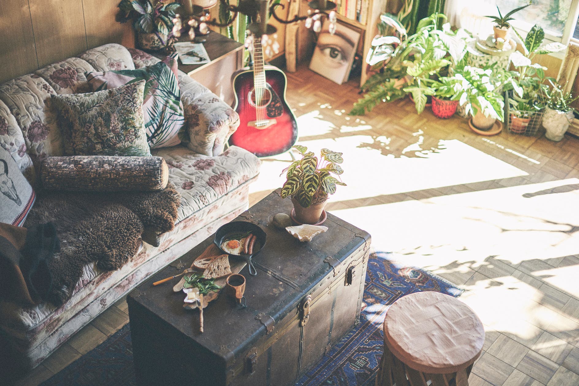 【三軒茶屋駅徒歩2分】CM、MV、商品撮影に。生活感とフォトジェニックを兼ね備えた、都会の小さな山小屋風スタジオの写真4