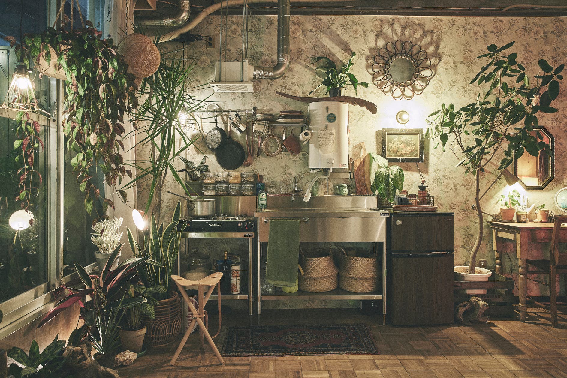 【三軒茶屋駅徒歩2分】CM、MV、商品撮影に。生活感とフォトジェニックを兼ね備えた、都会の小さな山小屋風スタジオの写真22