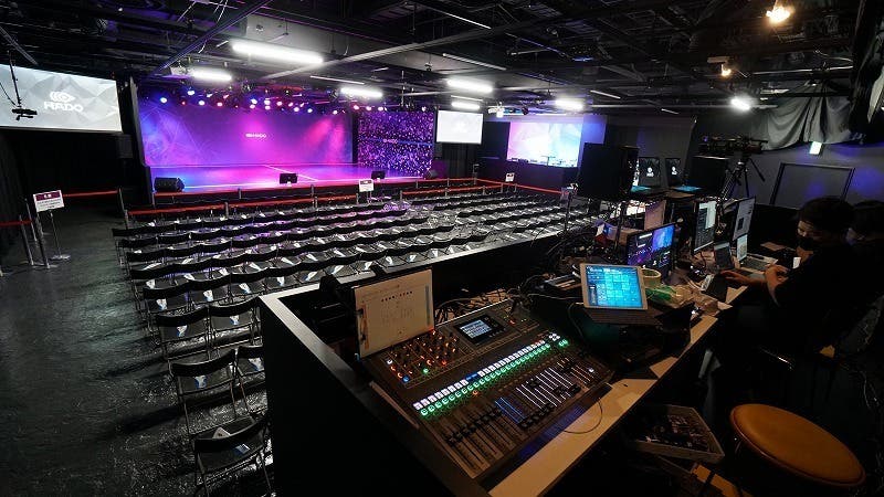 【台場駅徒歩1分の施設】最大232席 / 巨大スクリーン2面 / 演出は自由自在！様々なイベントに対応可能！の写真3