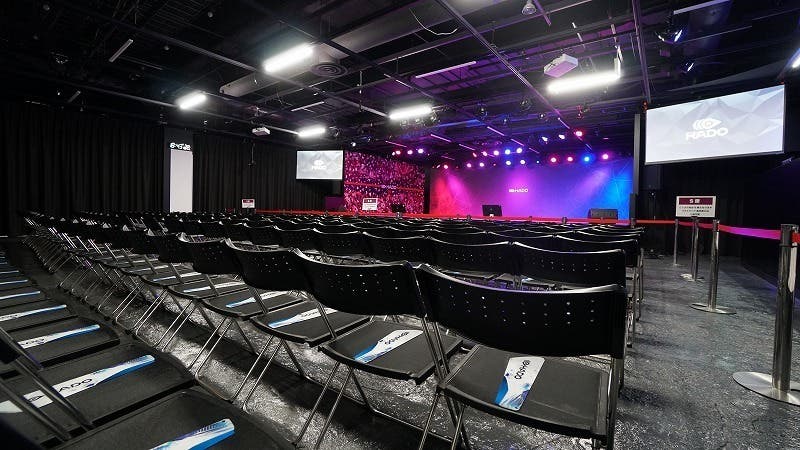 【台場駅徒歩1分の施設】最大232席 / 巨大スクリーン2面 / 演出は自由自在！様々なイベントに対応可能！の写真2