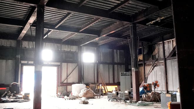 撮影向き!天井まで高さのある3階建廃墟!茨城県南部の写真2