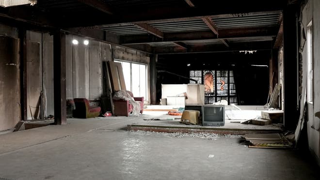 撮影向き!天井まで高さのある3階建廃墟!茨城県南部の写真6