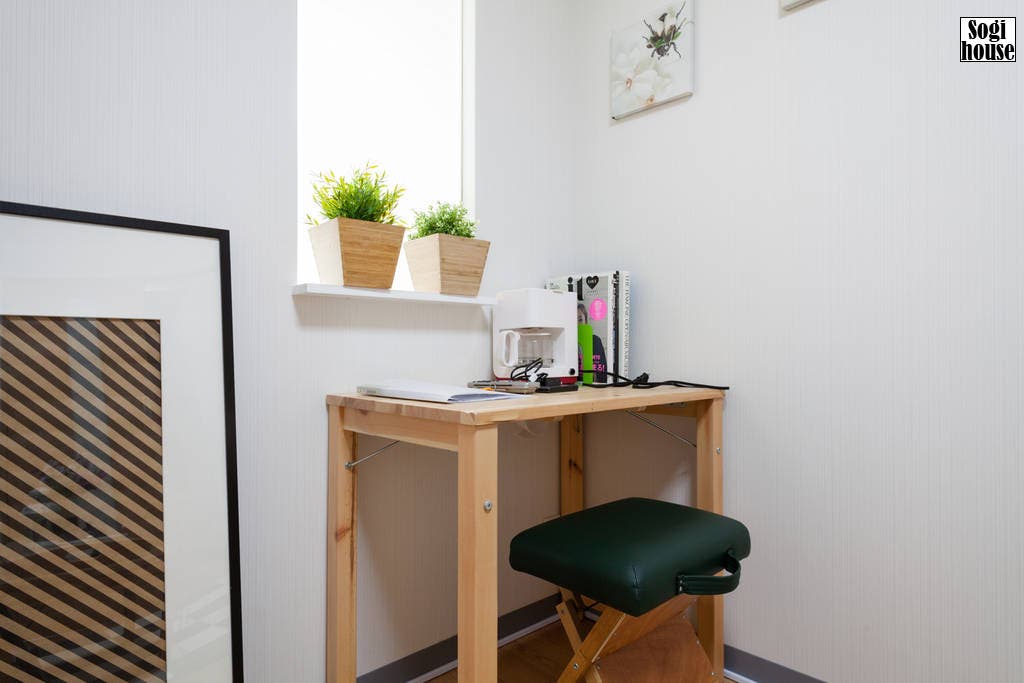 J9 キッチン完備　モダンカントリー風ラウンジスペースの写真20