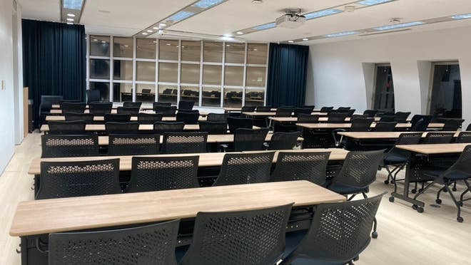 <オンタイム渋谷フォーラムエイト>2023年3月オープン新築内装!研修・イベントに最適⭐️70名利用可⭐渋谷駅から徒歩7分♪の写真1