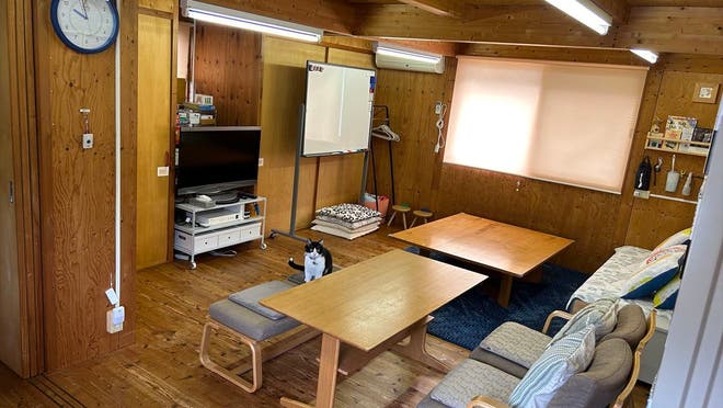 木のぬくもりを感じる個室スペース。様々な目的利用に!猫もいるニャ🐱の写真1