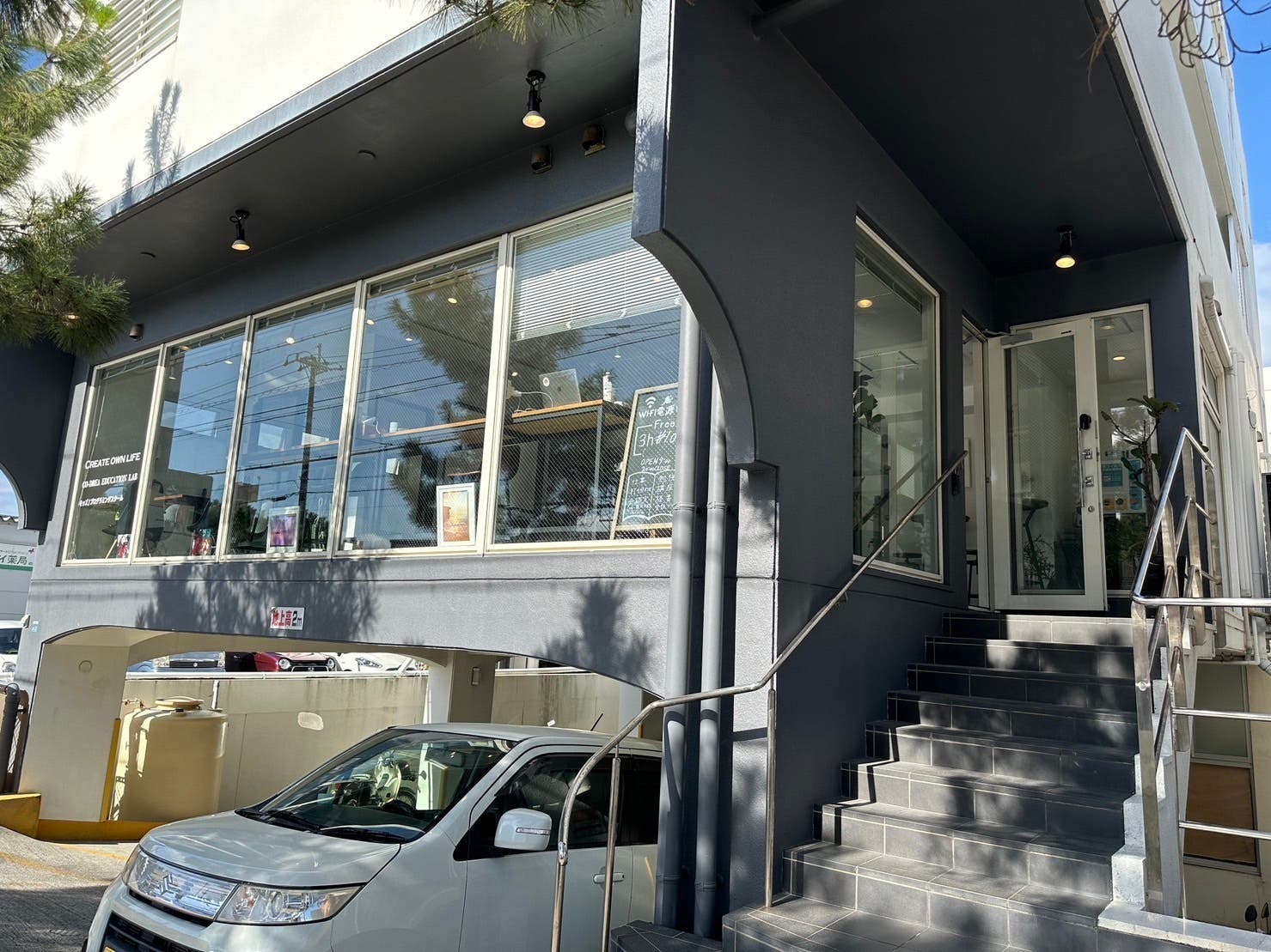 那覇市丨古島・おもろまち近く丨会議室（最大6名）丨レンタルスペース丨無料駐車場ありの写真6