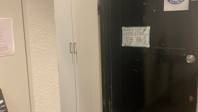 G【15名前後】梅田駅近/カラオケ・ダーツ無料/ネオンのオシャレ空間の写真9