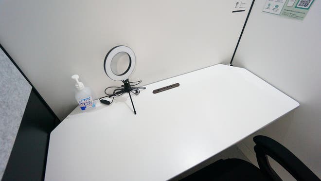 <RemoteworkBOX HKTビル神保町店【No.3】>完全個室⭐️Wi-Fi無料!2時間以上の利用でお得!の写真6