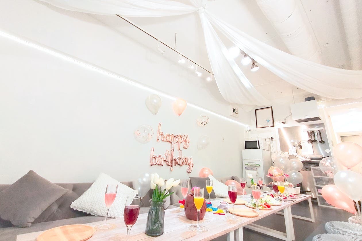 横浜で大人数OK❗️🚃コンビニ2分✨駅3分✨女子会✨お家デート✨誕生日会✨撮影✨映画鑑賞✨ゴミ捨てOK✨無料高速Wi-Fiの写真10