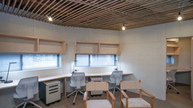 伊勢のコワーキングスペース/オープンシートの写真1