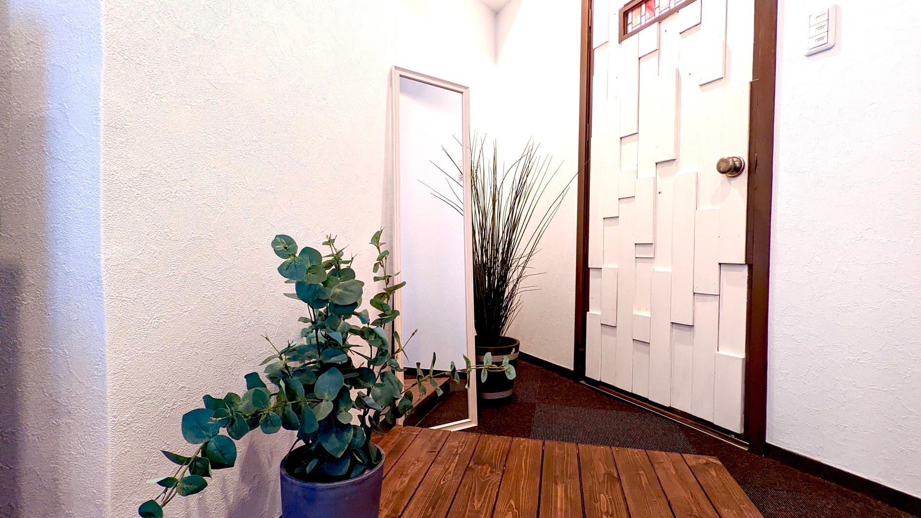 名駅２分《直前割》30%off❗️Netflixが見れるオシャレ部屋✨/デートスポット/無料Coffee bar/65📺💿撮影の写真16