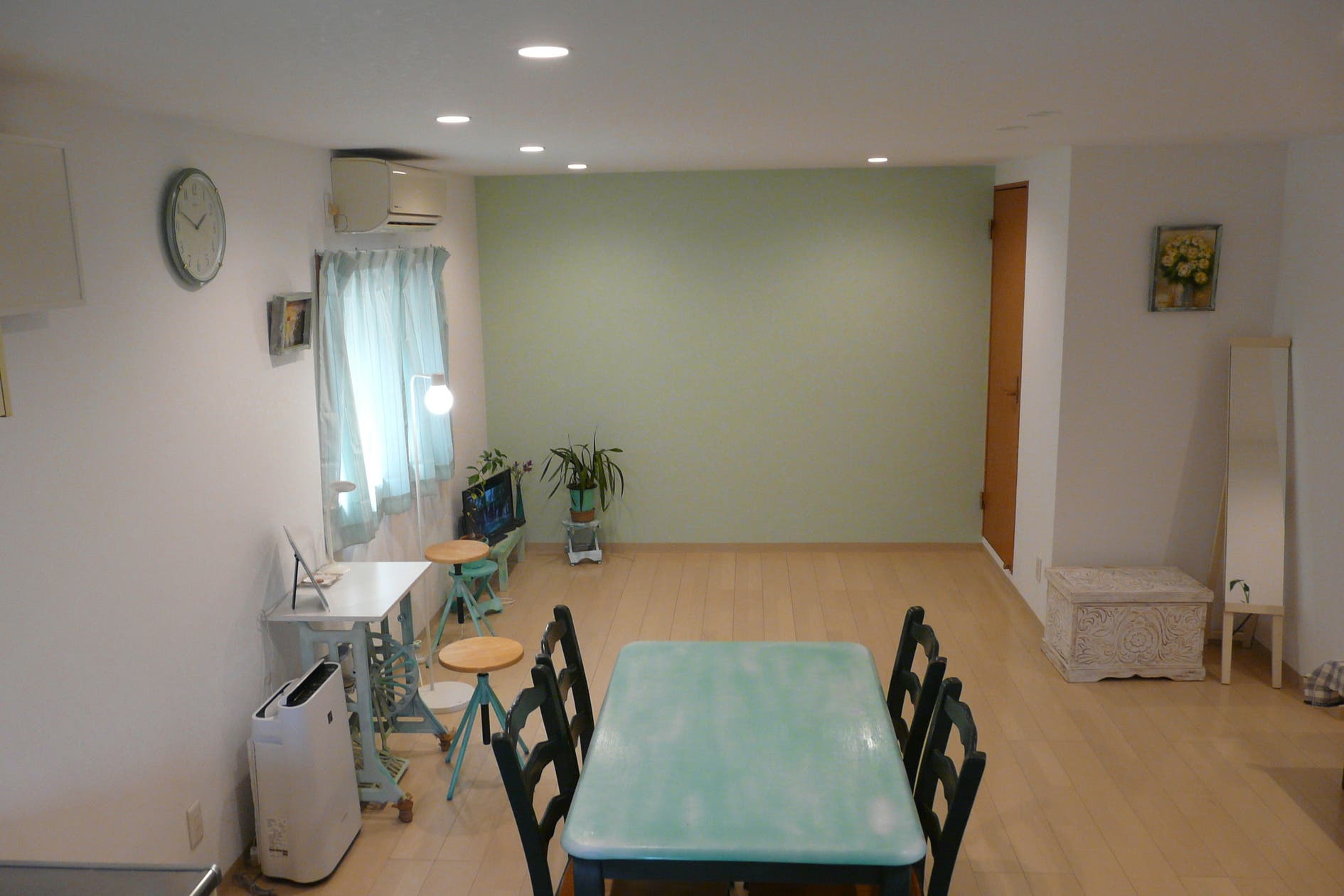 【女性限定】 エステ・ネイル・リラクゼーション・占い・着付け等の短期出店に最適な隠れ家風レンタルスペースの写真9