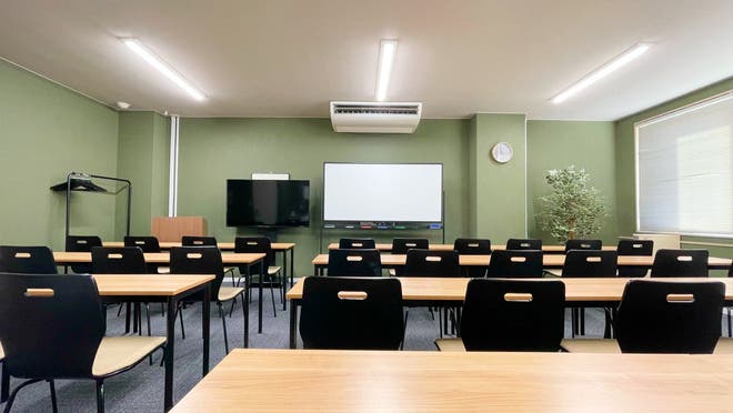 【静岡駅徒歩5分・34名着席可・無料WiFiあり】貸し会議室UNIELL 静岡駅北口 研修 講演 セミナー ヨガの写真10