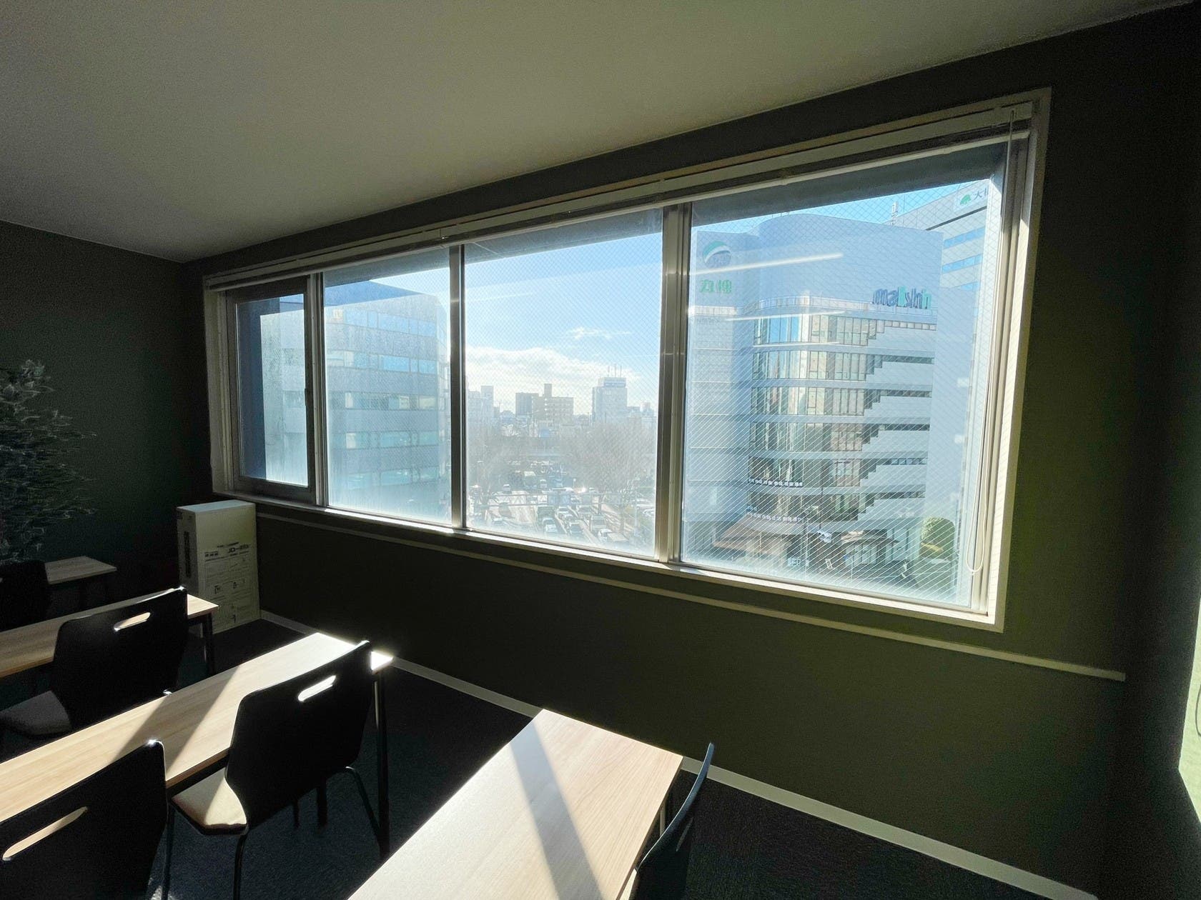 【静岡駅徒歩5分・34名着席可・無料WiFiあり】貸し会議室UNIELL 静岡駅北口 研修 講演 セミナー  ヨガの写真11