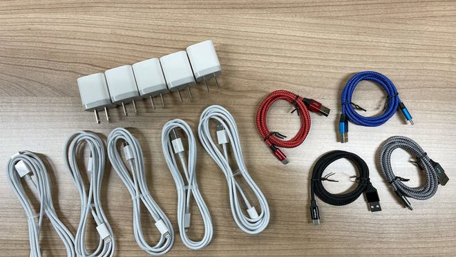 【静岡駅徒歩5分・34名着席可・無料WiFiあり】貸し会議室UNIELL 静岡駅北口 研修 講演 セミナー ヨガの写真22