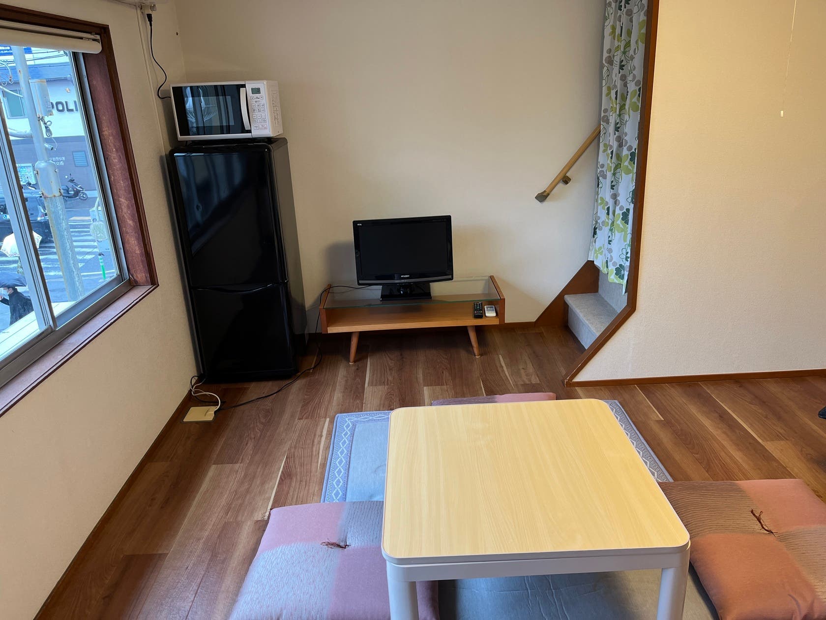 近鉄大久保駅徒歩2分　JR新田駅徒歩4分　近隣スーパー目の前　女子会、パーティー、休憩、教室、マッサージ、打合せなどに☆の写真9