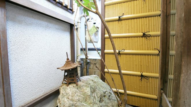 B27 駅からすぐ!都内とは思えない旅館風一軒家の写真2