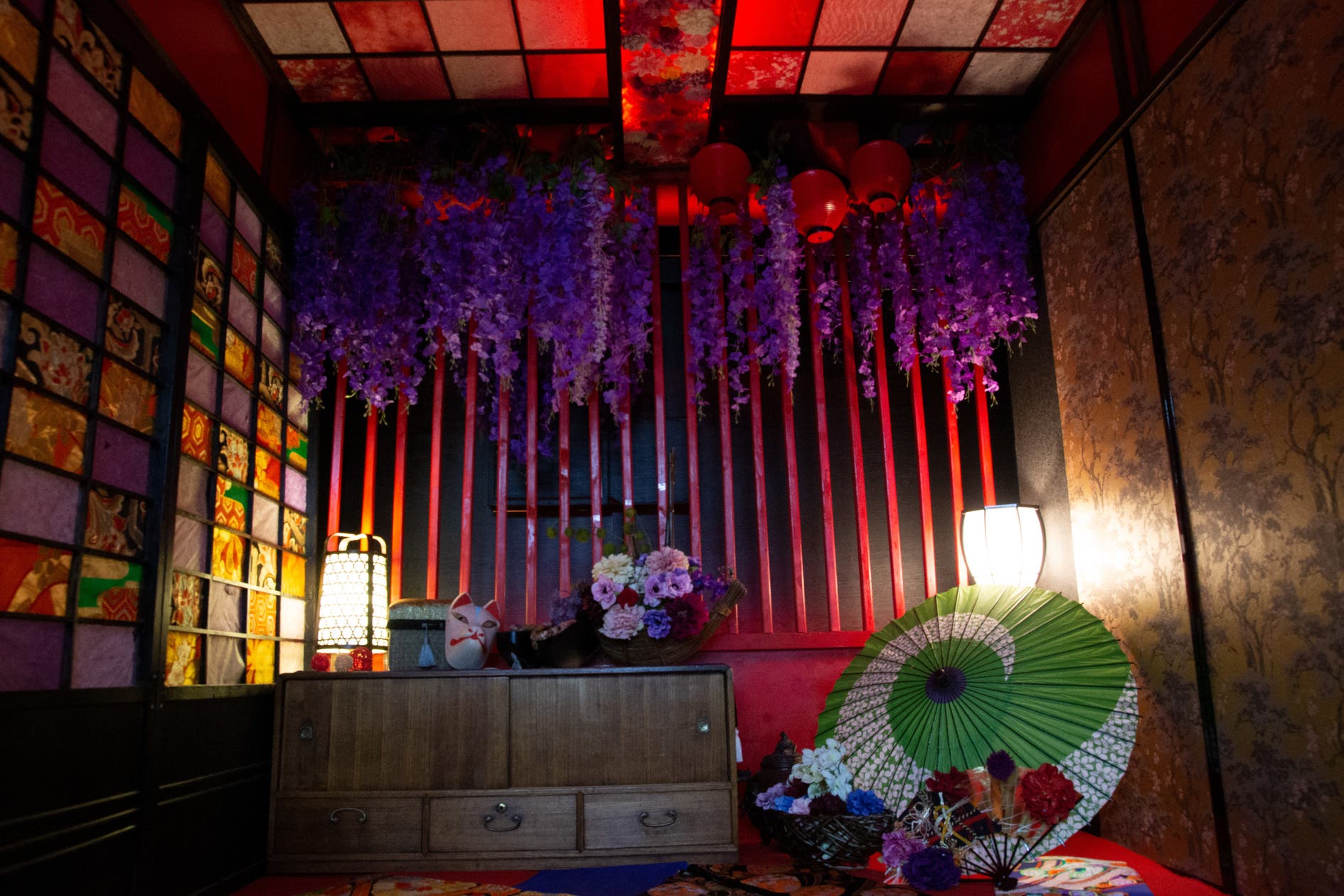 【花魁部屋/フォトスペース/谷町六丁目/駅近】スタッフ常駐スタジオの写真5