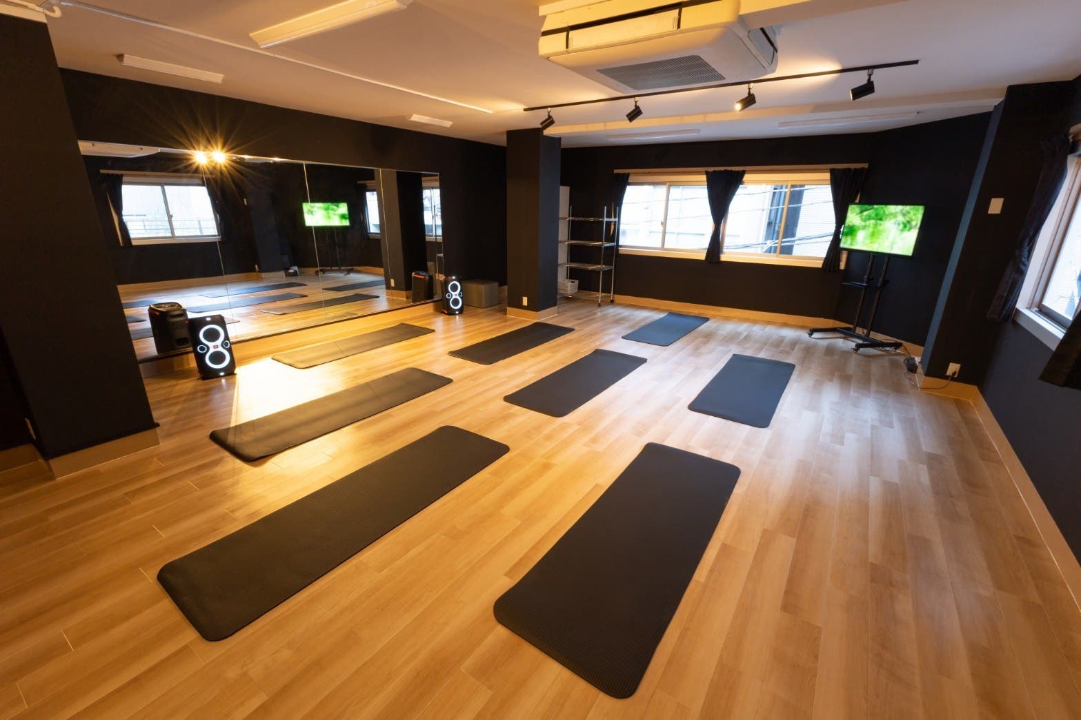 🥂飲食🆗パーティー忘年会🈶ゴミ処理有り🪅東銀座駅 徒歩3分、歌舞伎座裏の多目的レンタルスペース&スタジオ🕺レビュー必須の写真6