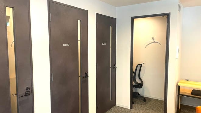 <ミニマルワークスペース亀戸No.4>完全個室⭐️高速Wi-Fi📶モニター🖥テレワーク/Web会議/Zoomの写真2