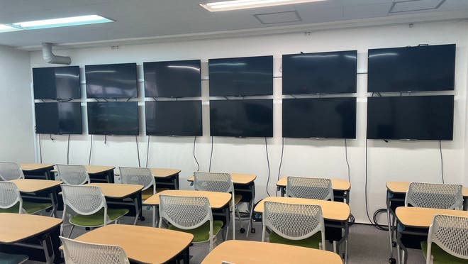 【八丁堀・茅場町】事前見学OK!前日搬入OK!セミナーやハッカソン、イベントで利用できる東京駅から徒歩15分の会議室の写真1