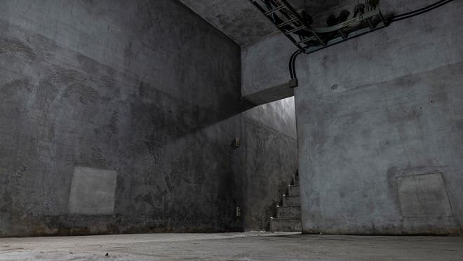 入谷駅徒歩3分!天然の廃墟をそのまま利用した撮影スタジオの写真3