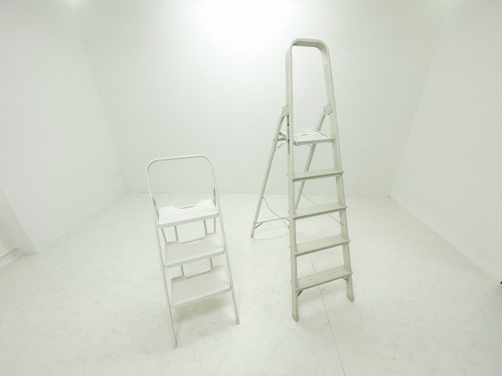 赤坂駅徒歩2分・撮影スタジオ・3.9ｍ×6.9ｍの白バック・スタジオ面積撮58㎡・撮影用備品無料貸出し・令和５年３月オープン！の写真17