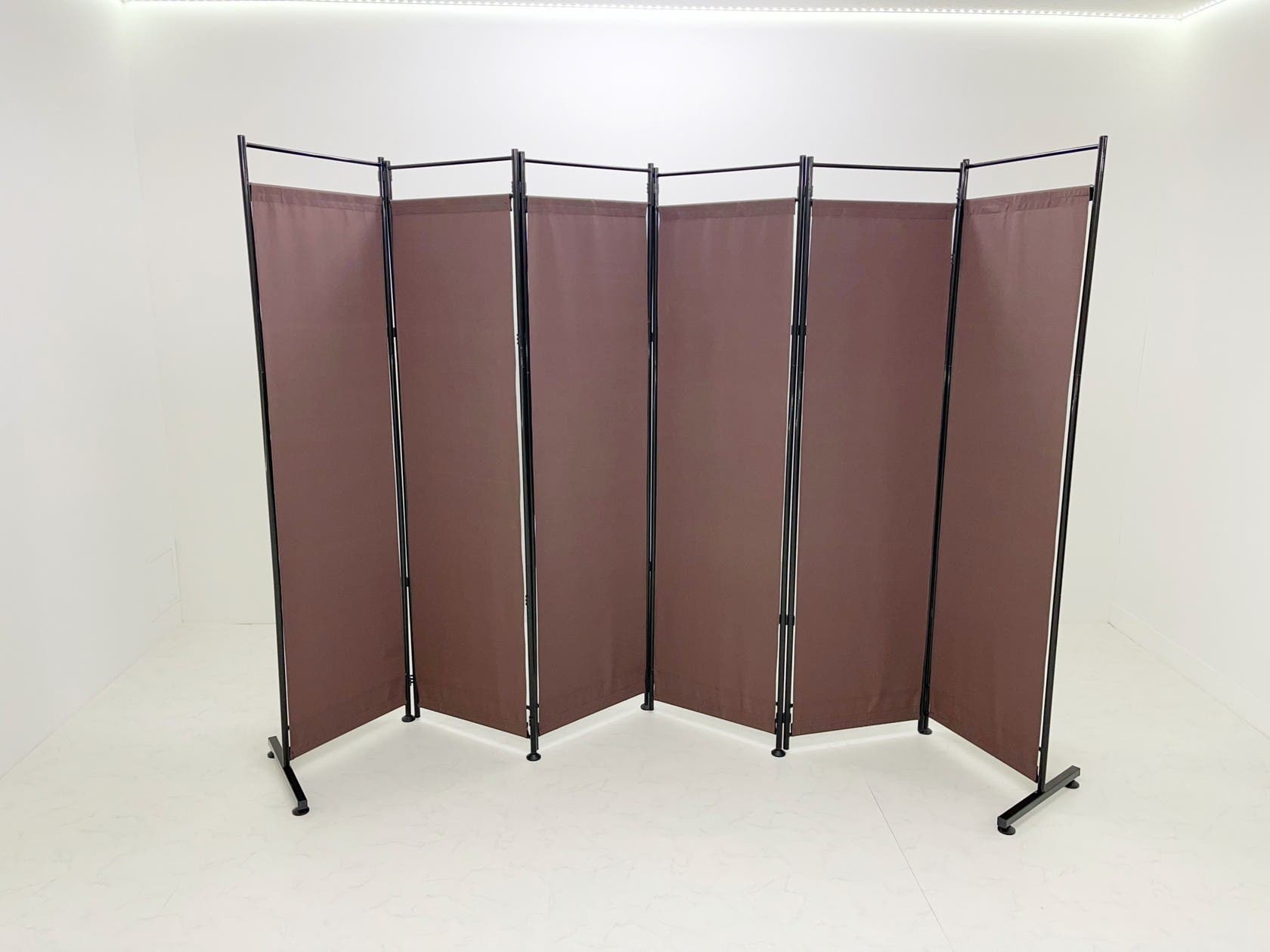 赤坂駅徒歩2分・撮影スタジオ・3.9ｍ×6.9ｍの白バック・スタジオ面積撮58㎡・撮影用備品無料貸出し・令和５年３月オープン！の写真18