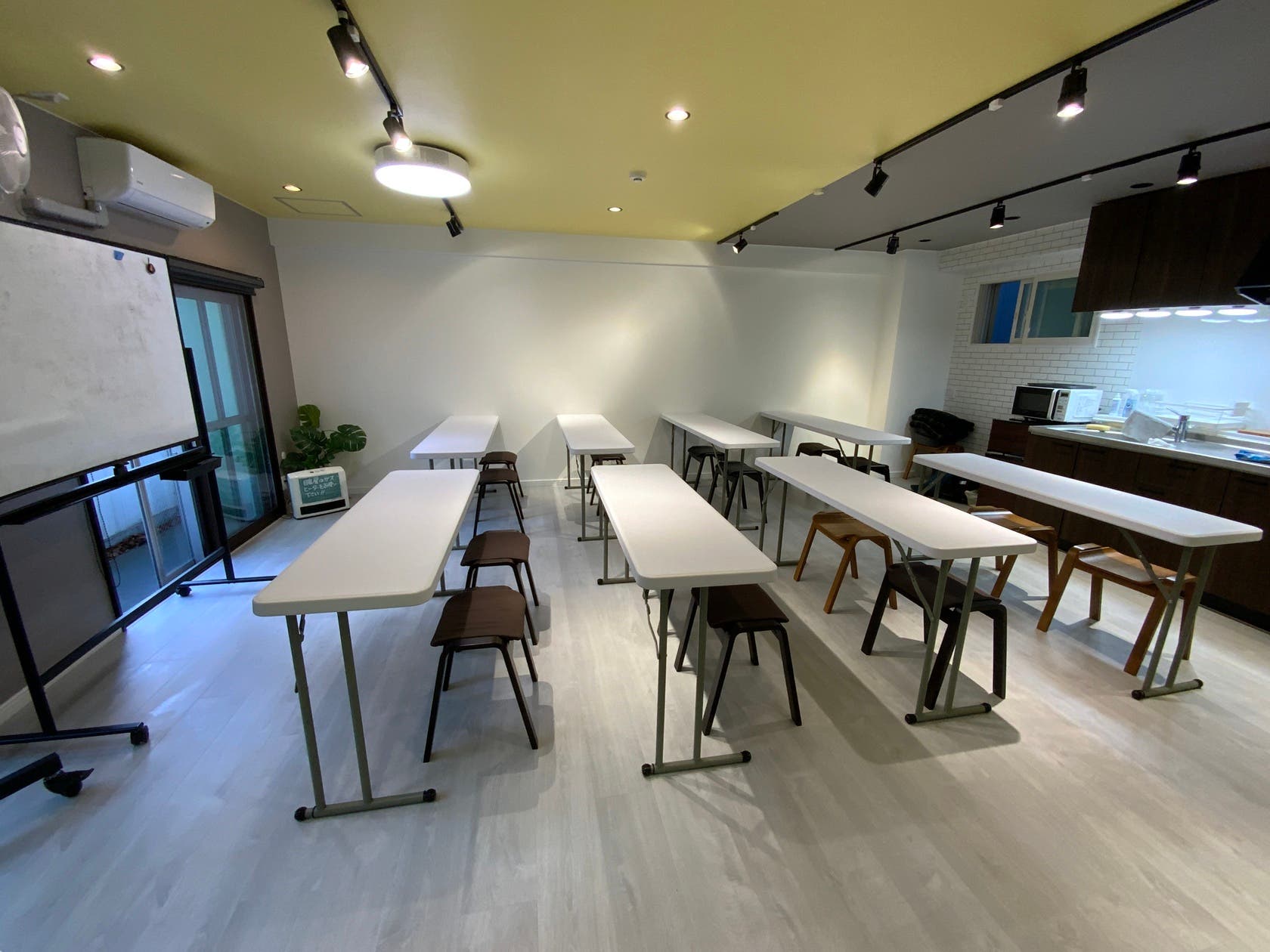 【仙台でここだけ】204号室　仙台駅から7分　2か所換気の安心会議室　12名～15名の写真8