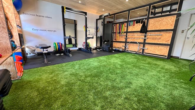 【広島市】トレーニングスペース プライベートジム/レンタルジム/筋力トレーニング/ヨガ/整体/マッサージの写真1