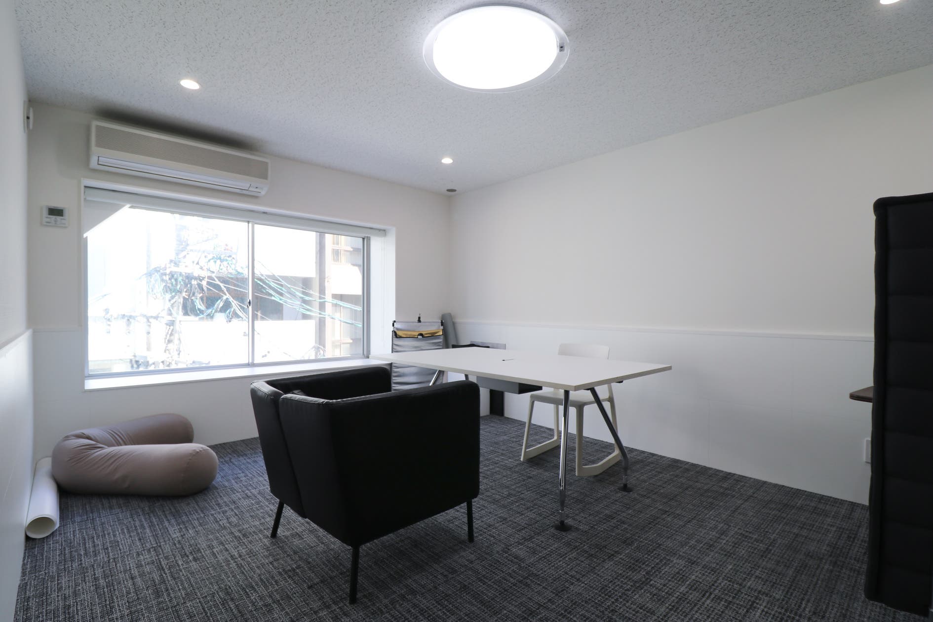 矢場町駅から徒歩5分のレンタルスペース/栄の写真1