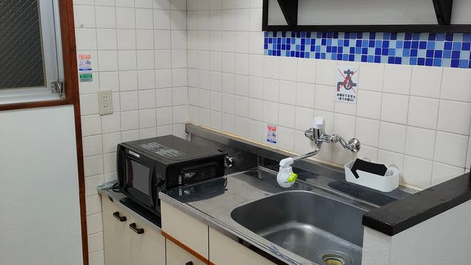 50インチTVのある完全個室貸会議室|web会議・商談・面接・打合せ・勉強会・個人レッスンなどの写真14