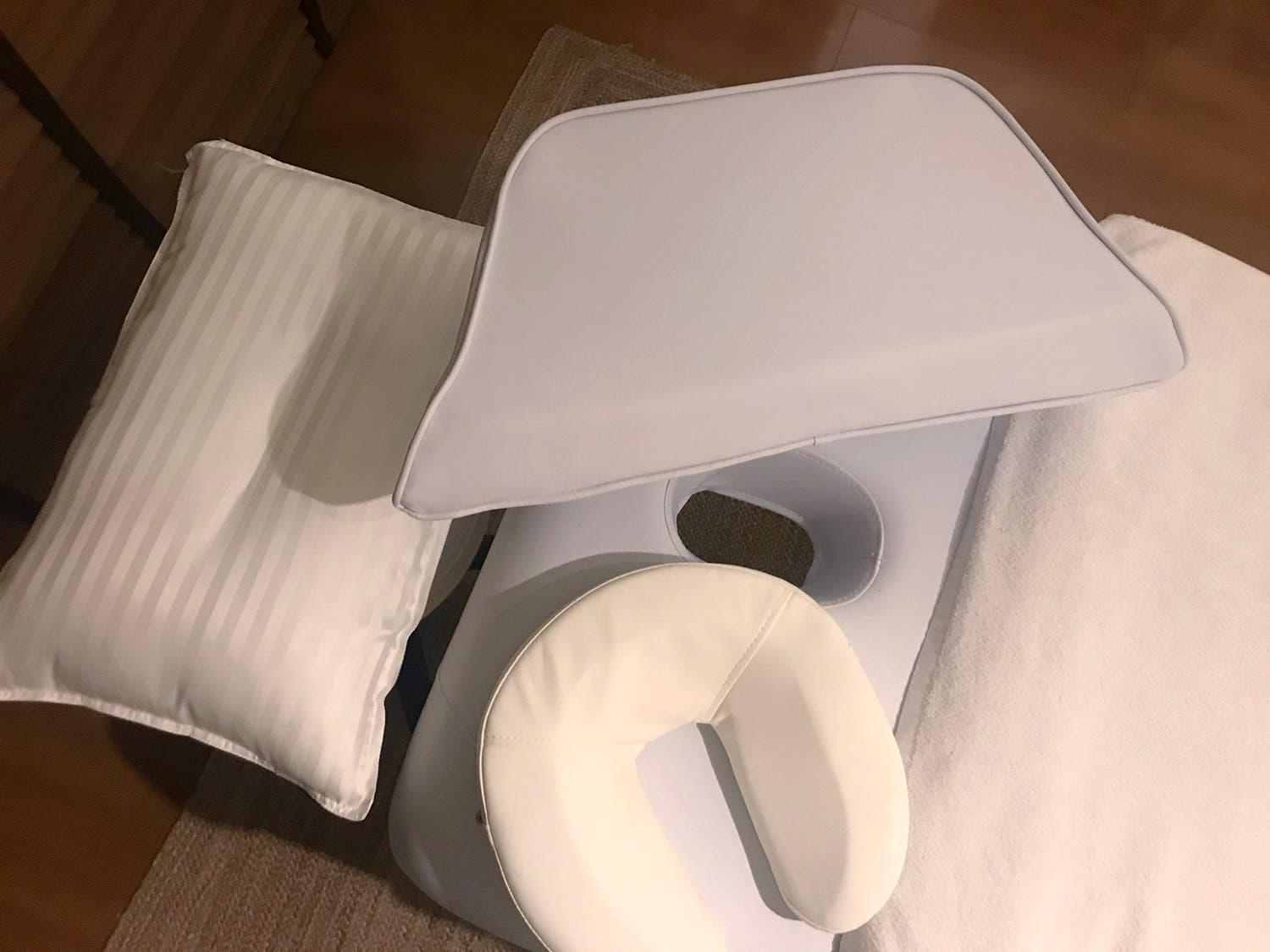 路面1階でアクセス楽々！無料バスタオル＆ヒートマットと付きのベッドで、リラク業・エステ・レッスンに♪の写真6