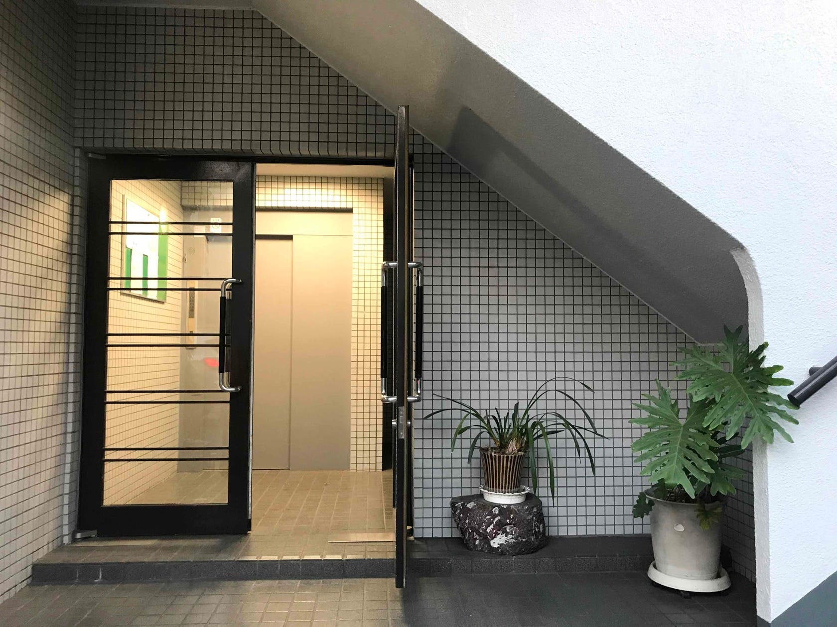 路面1階でアクセス楽々！無料バスタオル＆ヒートマットと付きのベッドで、リラク業・エステ・レッスンに♪の写真14