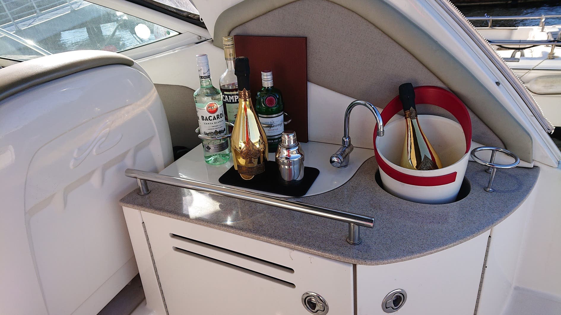 お台場・浅草貸切クルージング シーシャンクスの写真8