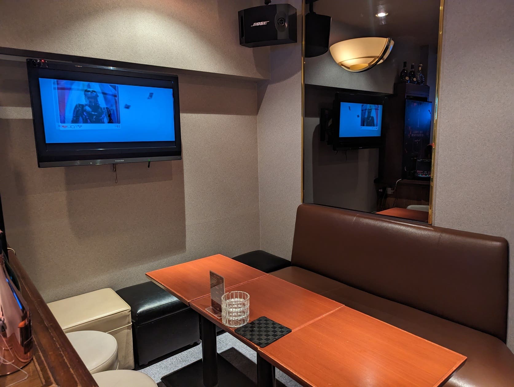 カラオケ個室「With」の写真1