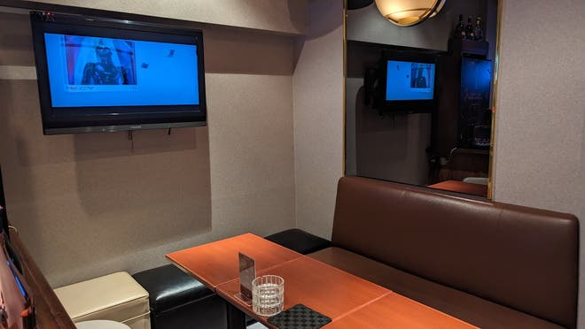 カラオケ個室「With」の写真1