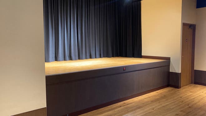 池袋駅東口地下道出入口No,39より1分。南池袋公園のすぐそばの舞台が魅力のコミュニティスペースの写真3