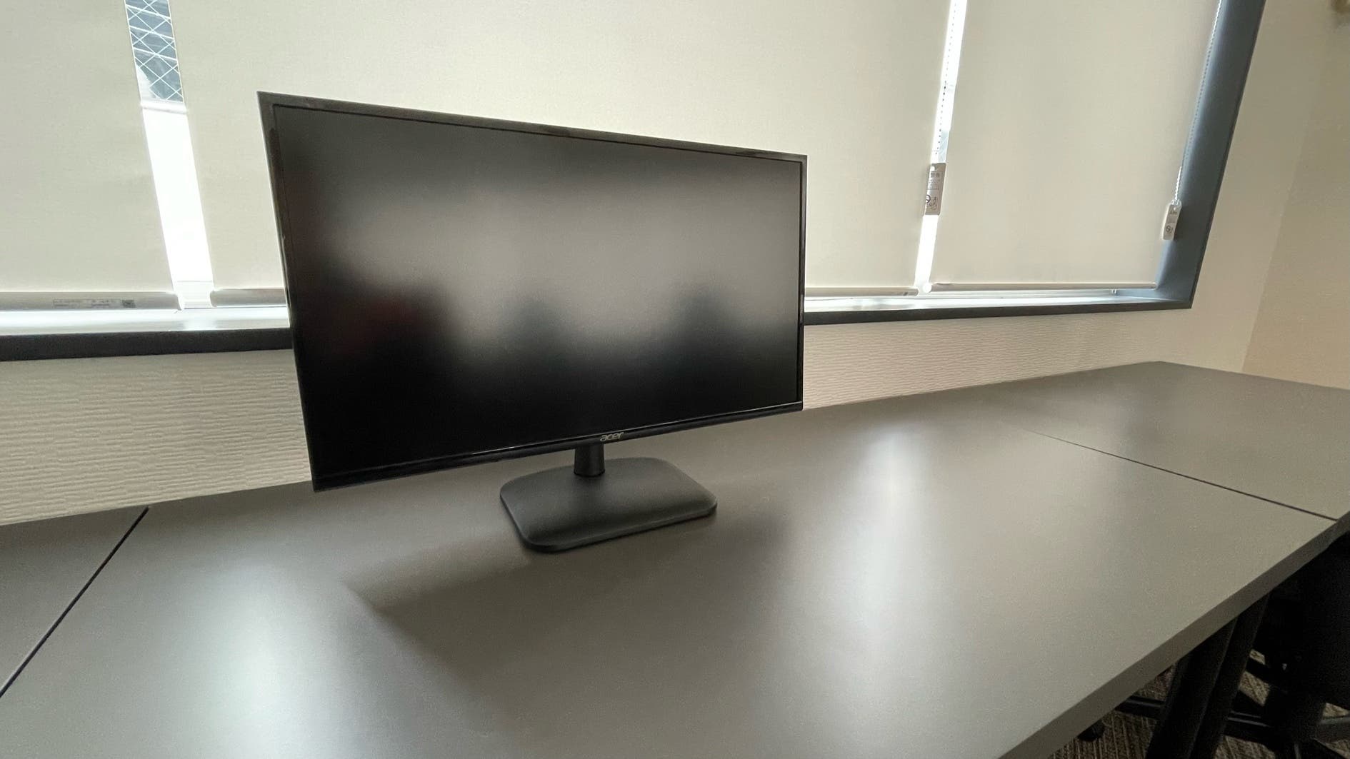 H席（4階コワーキング）1名分の利用（複数名でのご利用は人数分の予約をお願いします）の写真6