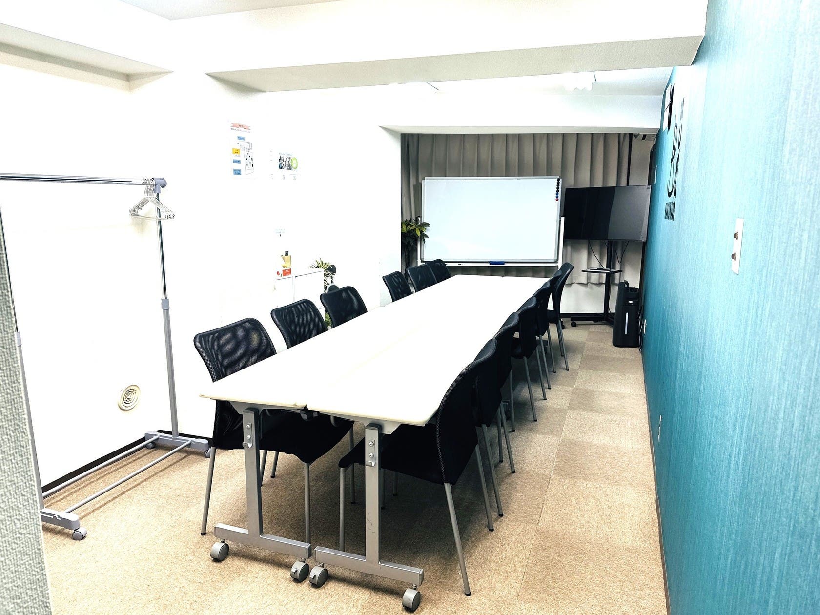 RAKUNA 秋葉原【 光回線導入・43インチTVモニター★岩本町駅徒歩1分・秋葉原駅徒歩5分】の写真3