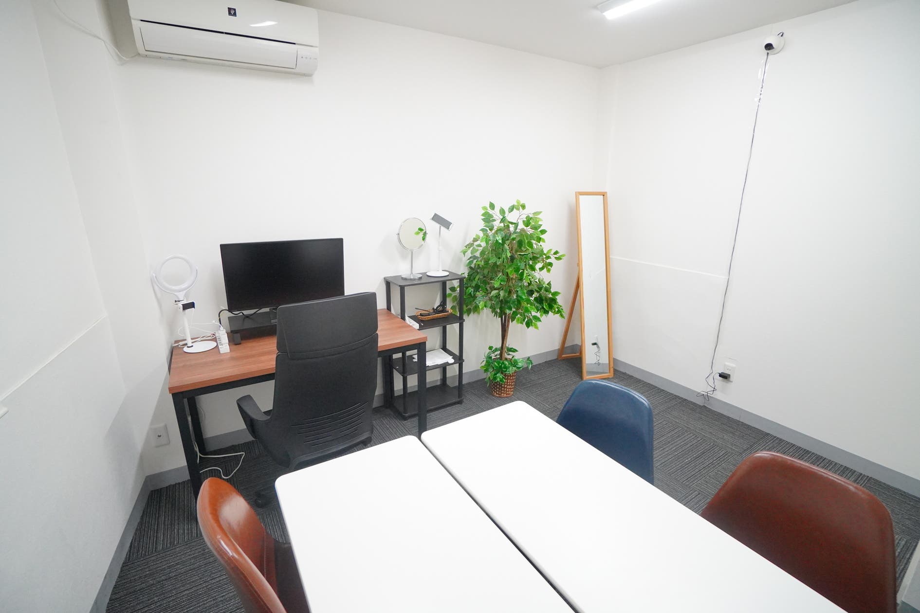 ＜ワークスペース本町＞光Wi-Fi📶モニター無料🖥テレワーク/Zoom/会議/商談/作業場所の写真11