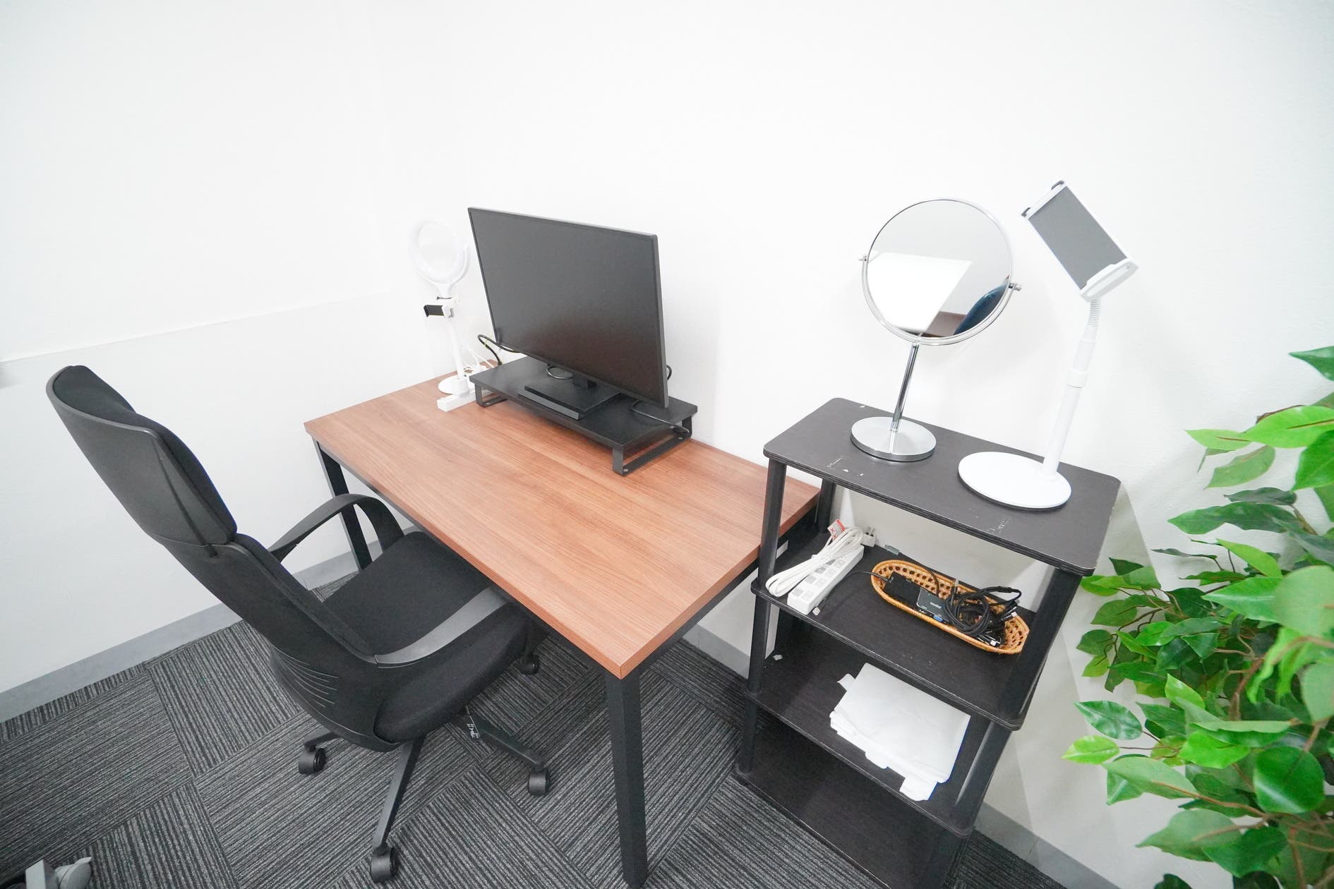 ＜ワークスペース本町＞光Wi-Fi📶モニター無料🖥テレワーク/Zoom/会議/商談/作業場所の写真10