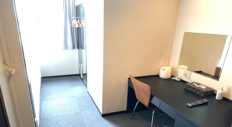 ＜ミニマルワークスペース姫路 タイプ②＞ホテルファース姫路の1室♪NURO光 Wi- Fi完備/テレワーク/Web会議/作業場所