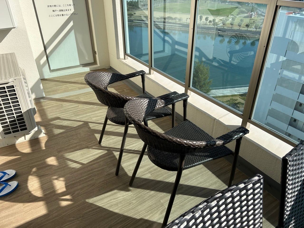 【那覇曙】パーティーや撮影などに最適！大型TV/ゴミ捨て可/共有ラウンジ貸切可！/ベランダ/ボドゲ充実の写真14