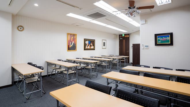 フリールーム 30㎡(サムシングビル3F)【鹿児島市 天文館にある多目的レンタルスペース(Wi-Fi完備)】の写真2