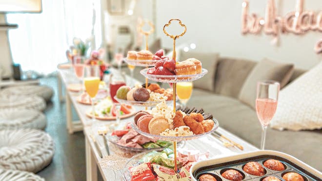 横浜で大人数OK❗️🚃コンビニ2分✨駅3分✨女子会✨お家デート✨誕生日会✨撮影✨映画鑑賞✨ゴミ捨てOK✨無料高速Wi-Fiの写真2